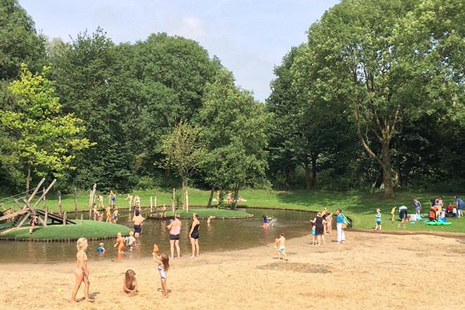 6x buiten zwemmen in natuurwater met strandje | Kidsproof Utrecht
